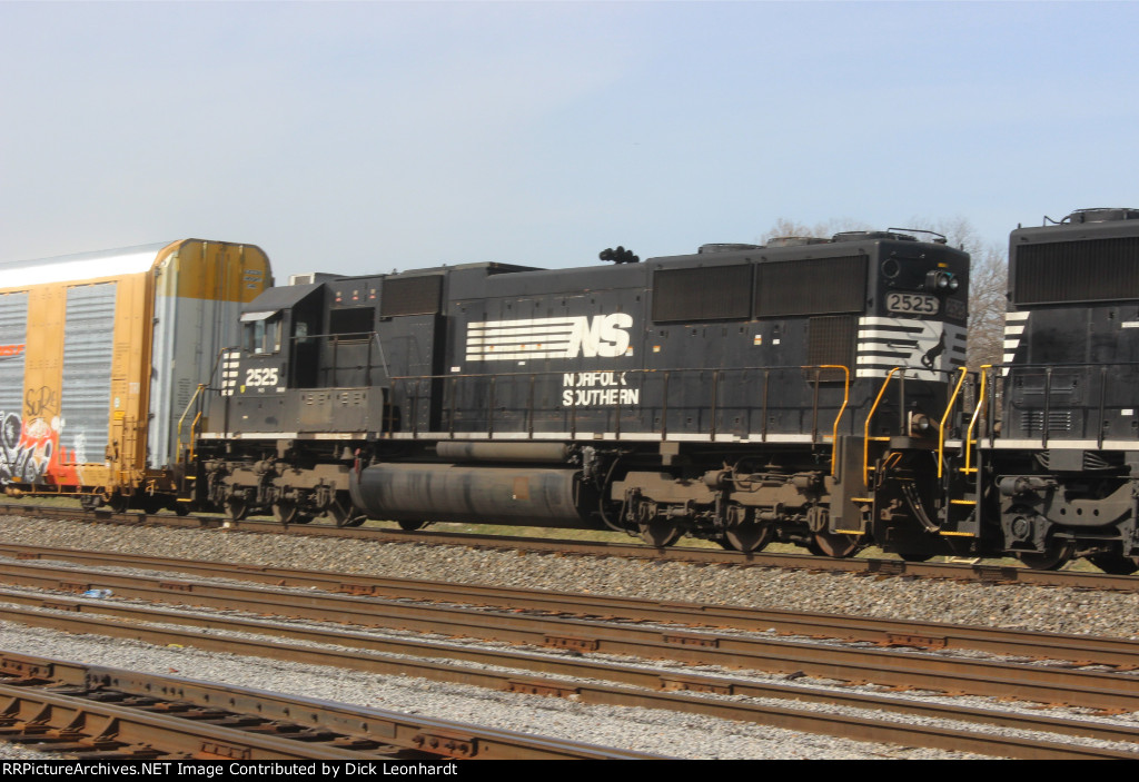 NS 2525
